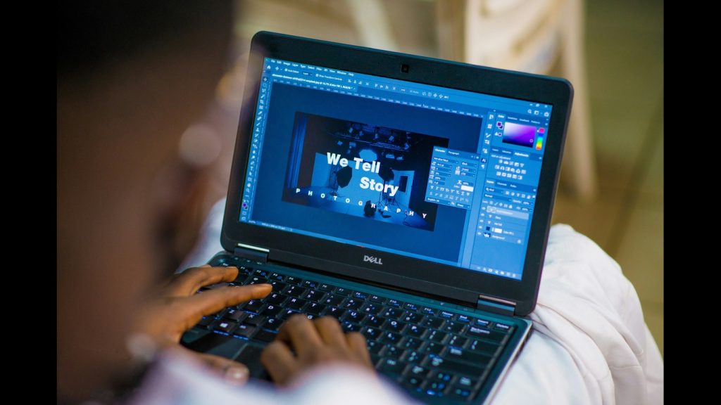 The Impact of Artificial Intelligence in Graphic Design - Designerly